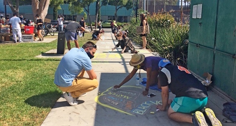 ‘Chalk Walk’ Protest Moves Through South Pasadena – Pasadena Now