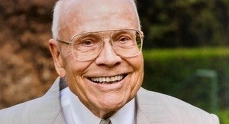 Guy Weston Embree, CEO of Local Bus Company, Dies at 100 – Pasadena Now