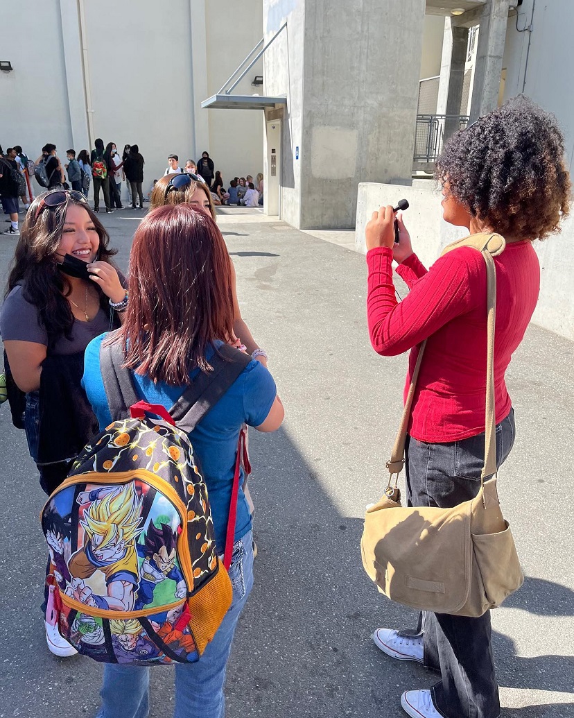 Octavia E. Butler's Weekly Student Newscast "Noticias de los Osos ...