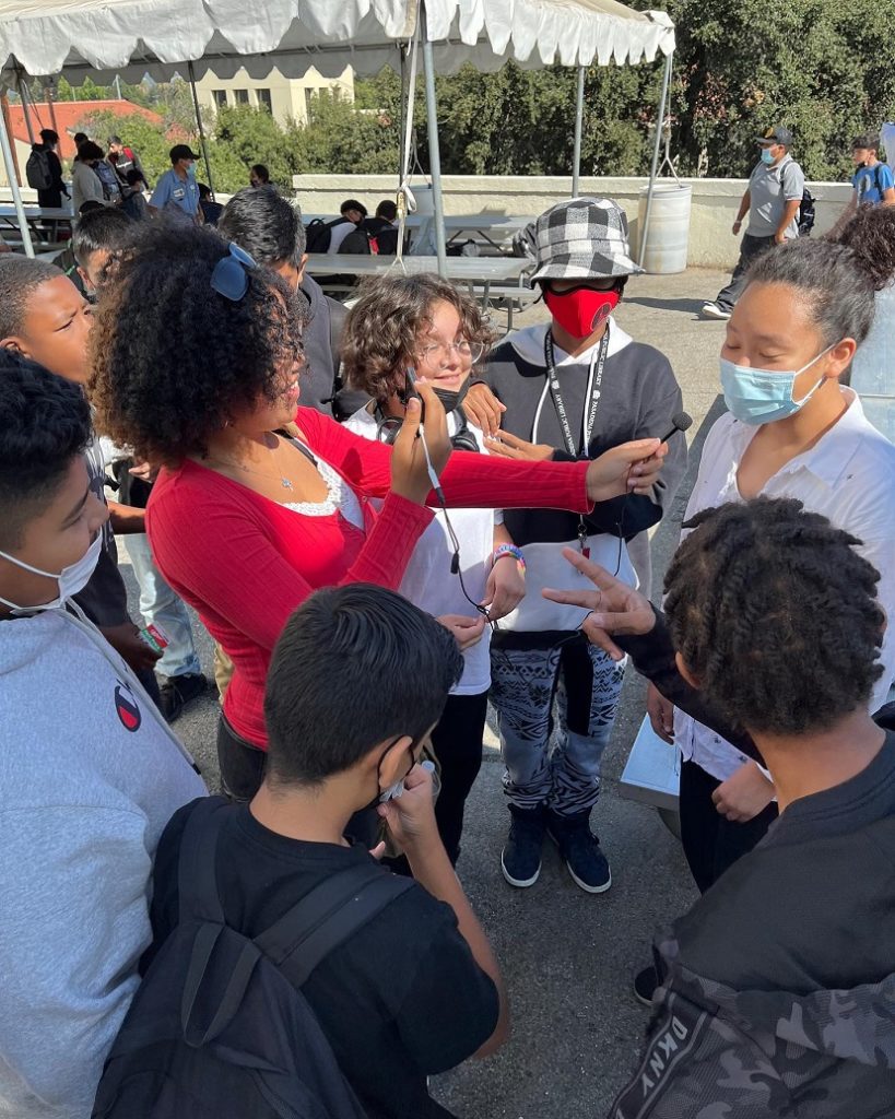 Octavia E. Butler's Weekly Student Newscast "Noticias de los Osos ...